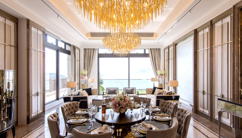 90 Repulse Bay Road - Zodiac Lighting